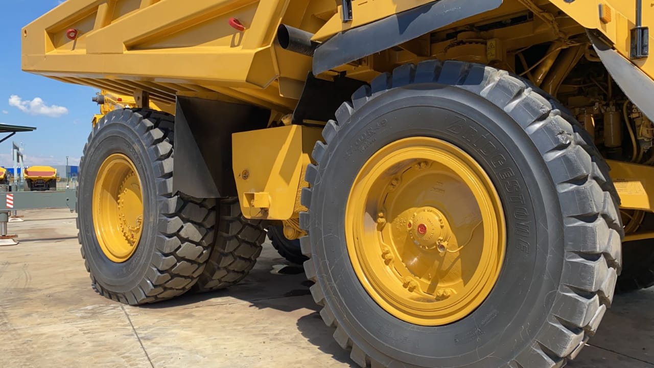 777F Cat dump truck - RoosWoodMac