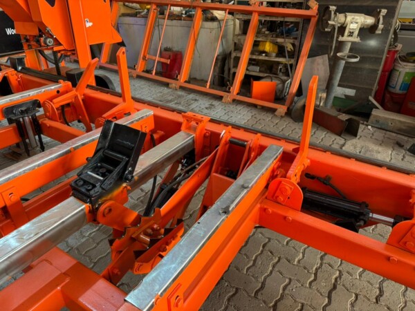 Woodmizer LT30 sawmill - RoosWoodMac