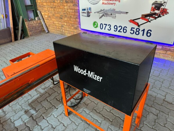 Woodmizer LT30 sawmill - RoosWoodMac