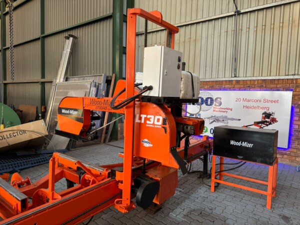 Woodmizer LT30 sawmill - RoosWoodMac